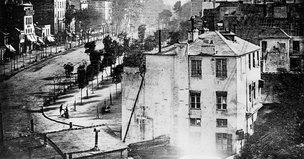 This Is The First Ever Photograph Of A Human Being. What A Click Down ...
