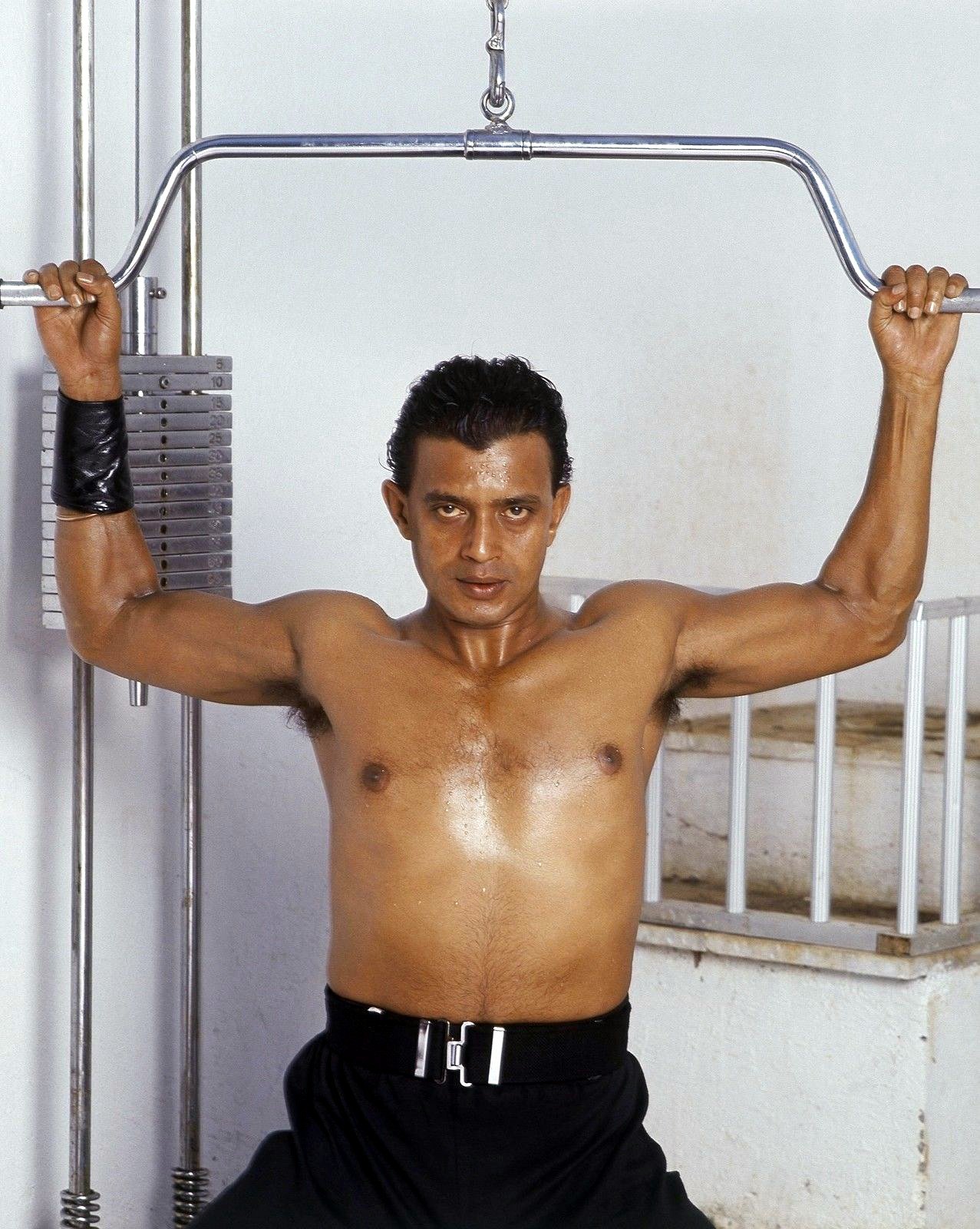 17 Pics That Prove Mithun Da's Fashion Game Was Way Ahead Of Its Time