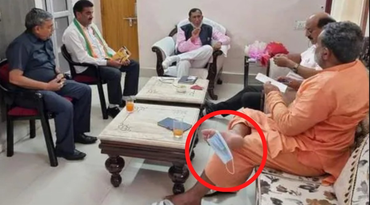 10 Times Indian Politicians Didn't Know How To Wear A Mask