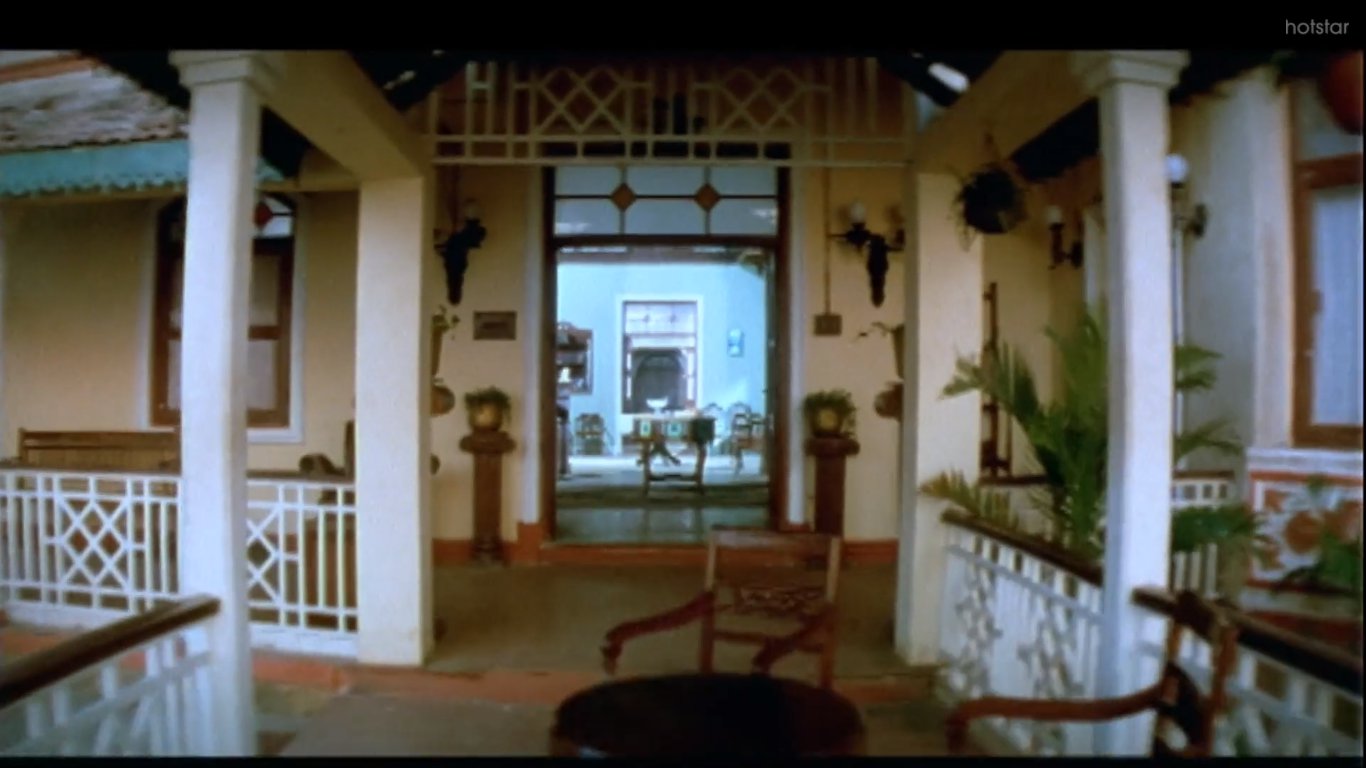 10 Beautiful Houses From Movies That Live In Our Hearts Rent-Free