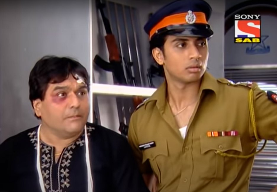 From FIR to Shershaah, Captain Jamwal AKA Shiv Panditt Is The ...