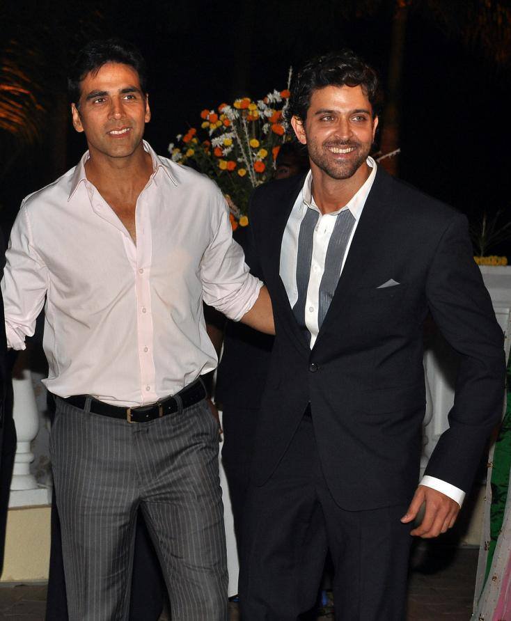 Bollywood celebrities who are neighbours