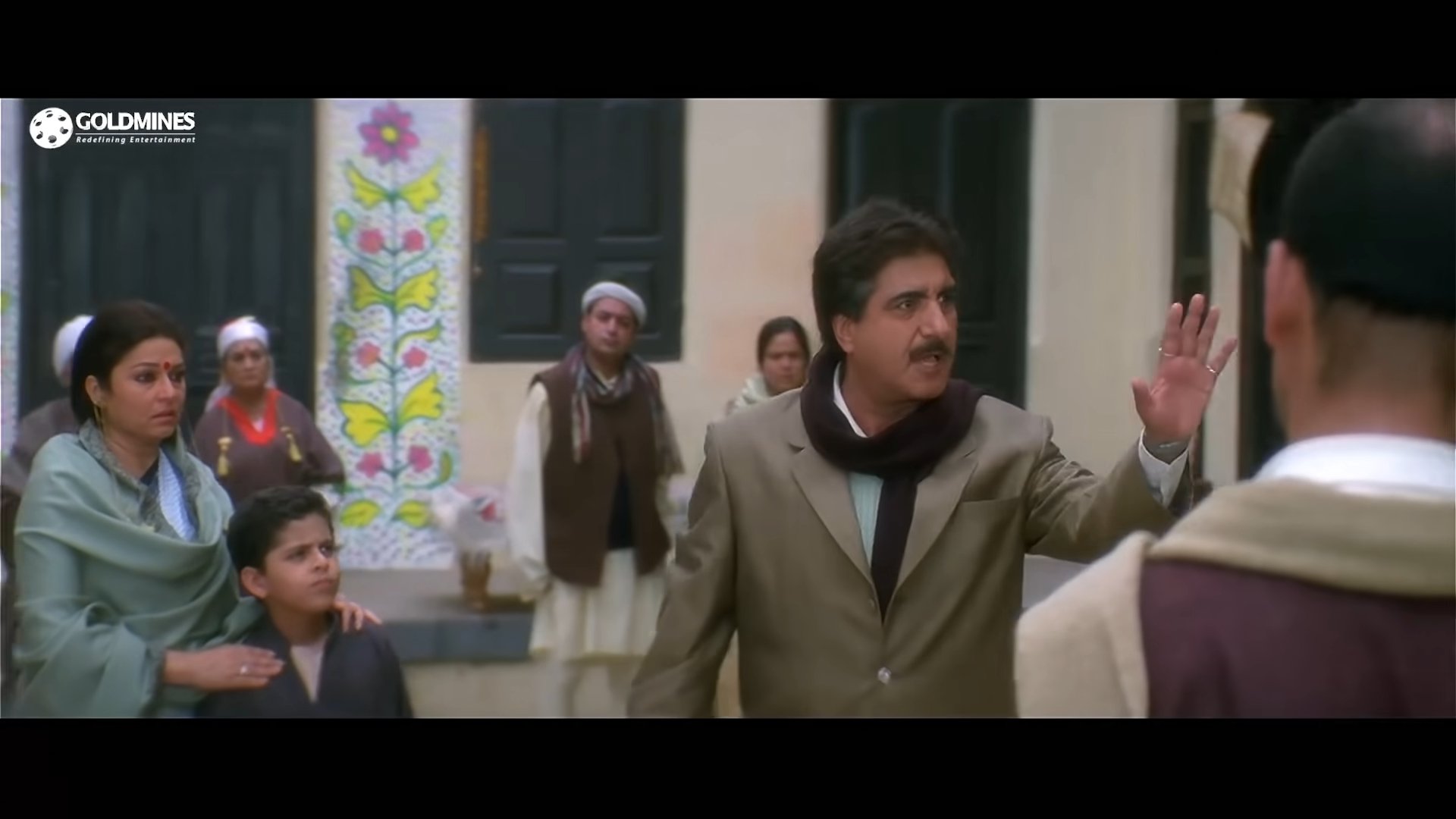 This Raj Babbar Starrer Talked About The Kashmiri Pandit Exodus Before ...