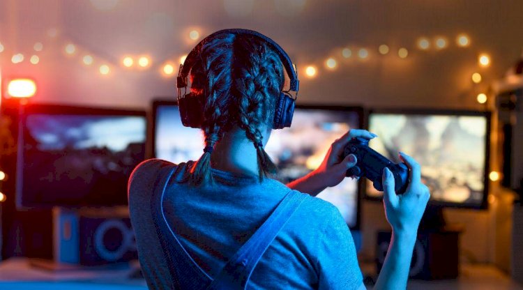 ‘Rounded Shoulders, Hunched Back’: A Study Predicts What Avid Gamers ...