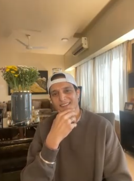 Jimmy Shergill Talks About His 90's Characters, Solves Love Problems ...