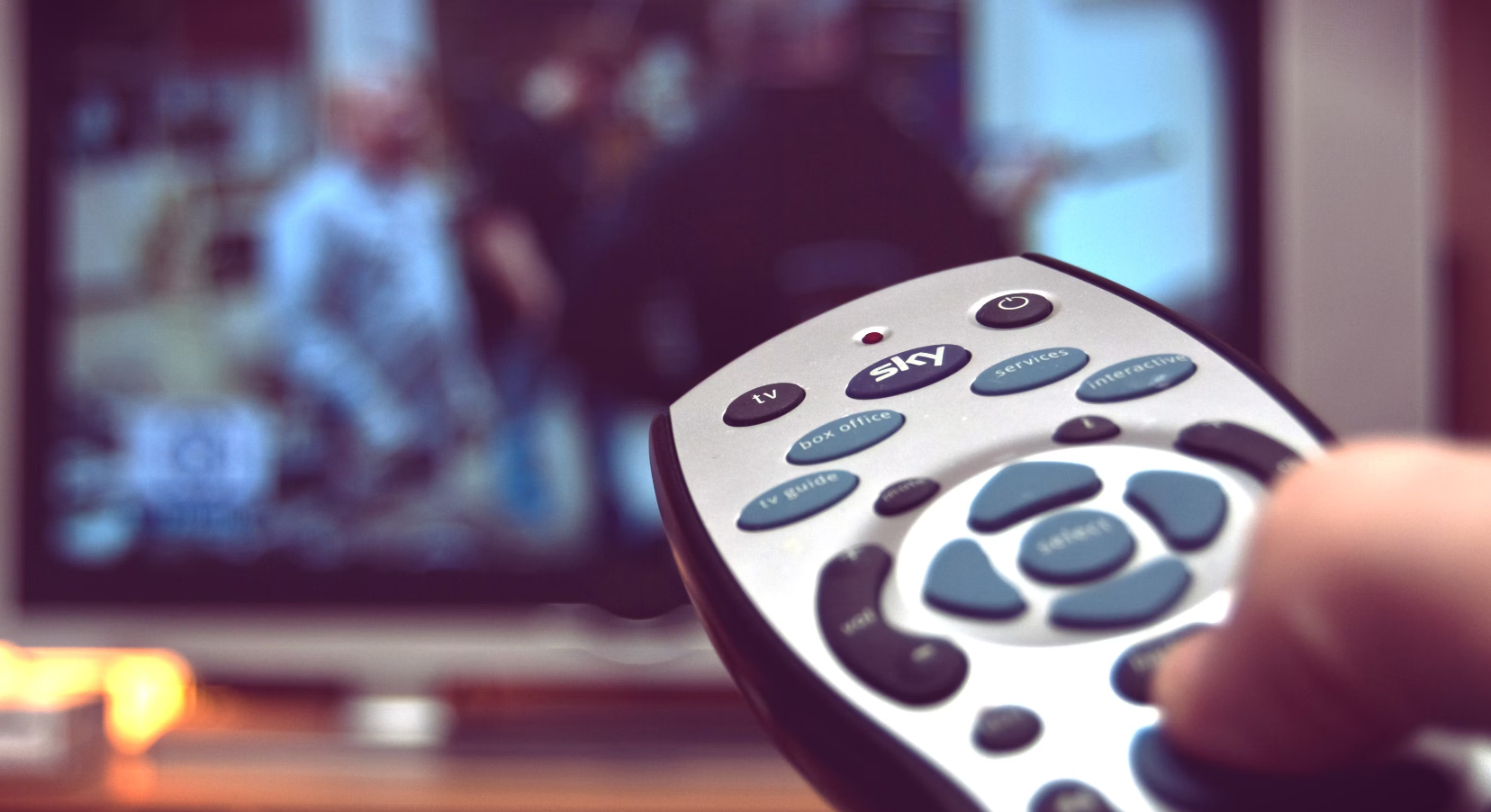 20+ April Fools Joke on Girlfriend: Hilarious Pranks to Pull This April 1st