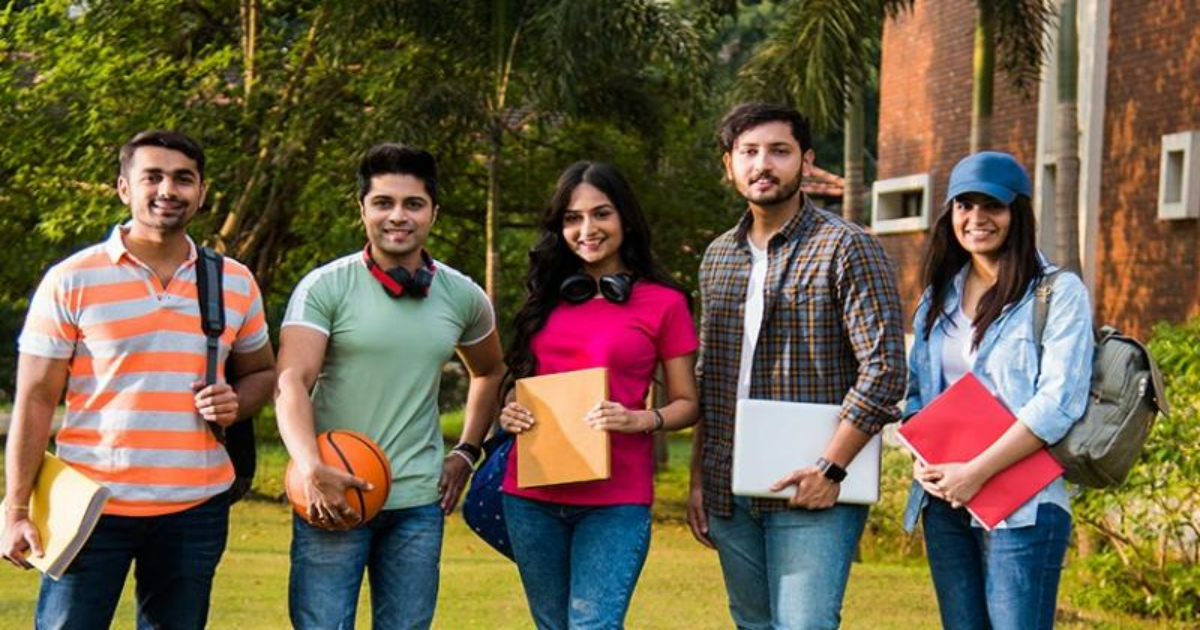 10 Essentials That Should Be With You if You're In College