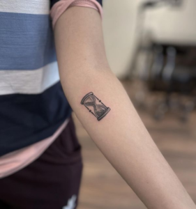 50+ Stylish Wrist Hand Band Tattoos: Bold and Unique Designs