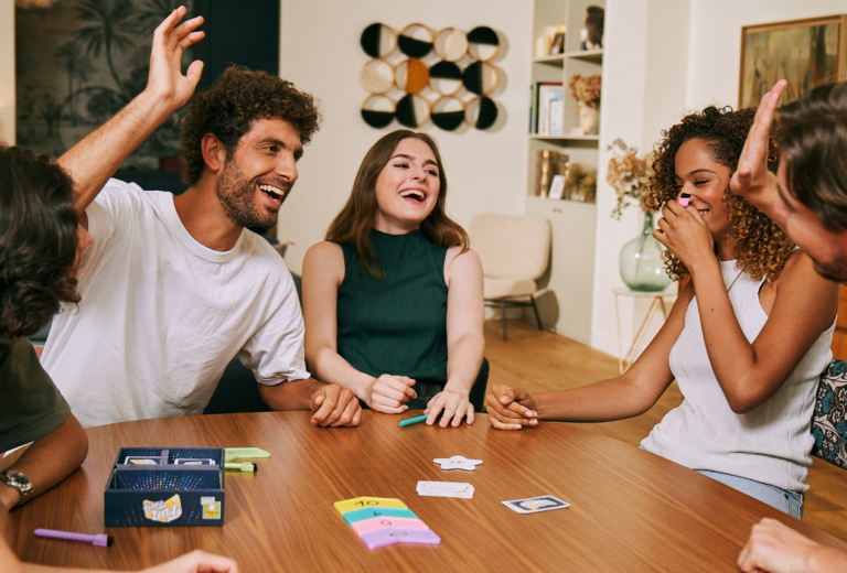 2 Truths One Lie Ideas: 100 Great Examples & How to Play the Game