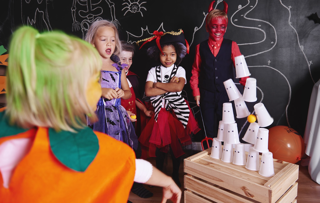70+ Halloween Games: Fun Party Ideas for Families and Adults