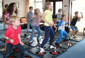 30 Best Dance Games: Fun Activities for Adults, Break Dance Challenges ...