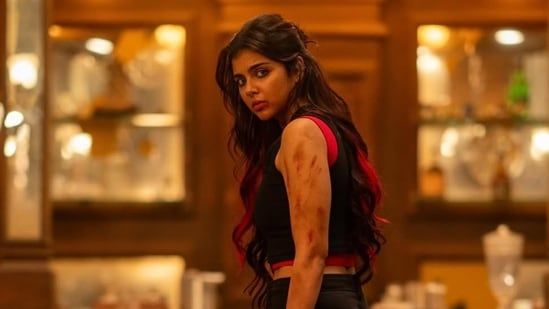 Kalyani Priyadarshan’s Lokah Chapter 1 Chandra Becomes Highest-Grossing Malayalam Film, Beats ...